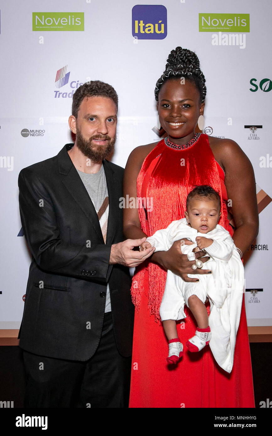 Alice de andre hi-res stock photography and images - Alamy