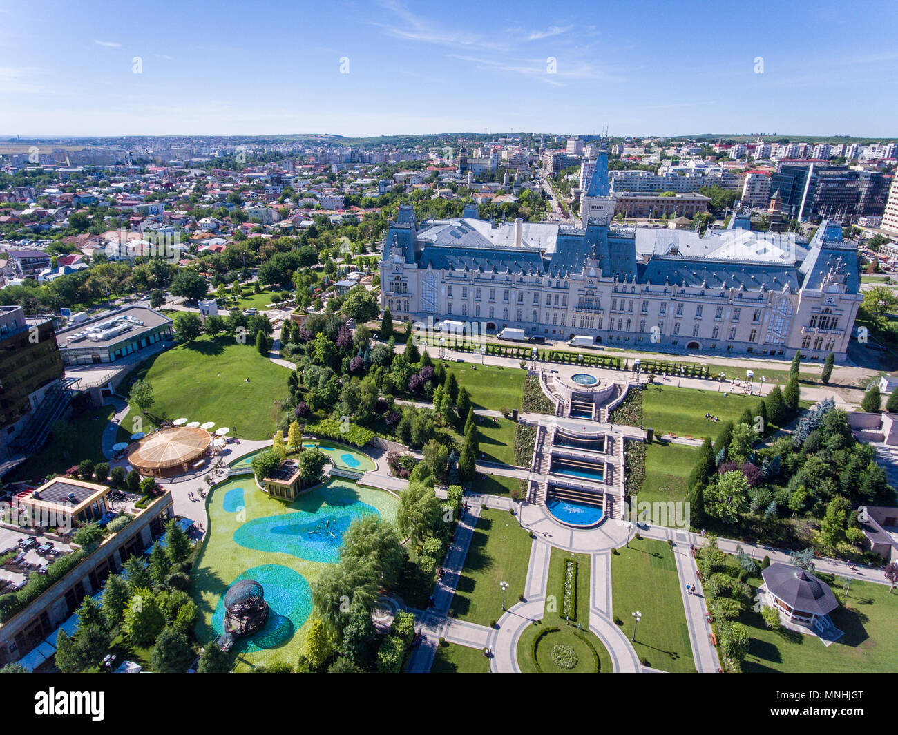 Moldova mall hi-res stock photography and images - Alamy