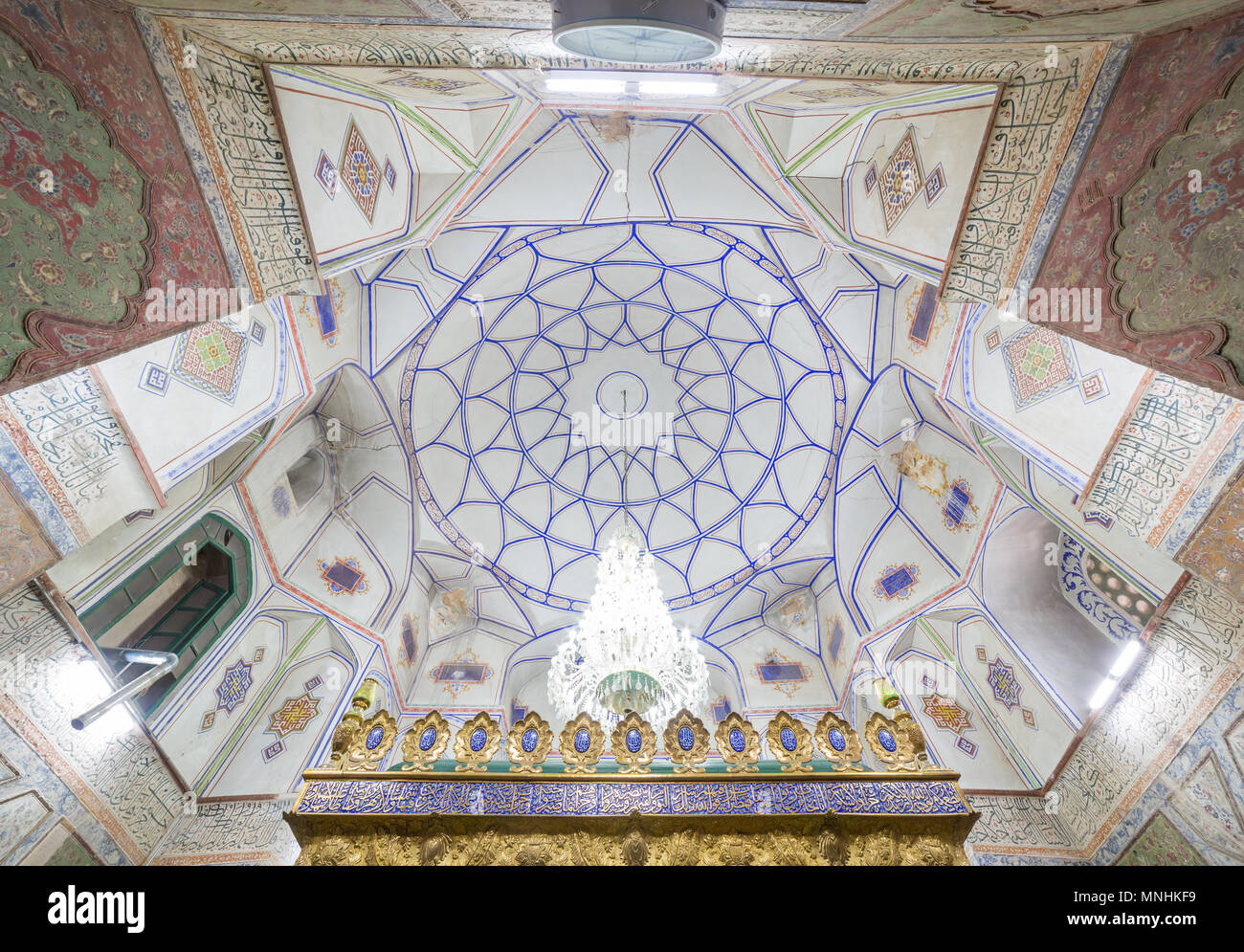 Muslims tomb inside the Mausoleum of Harun Vilayet (Bogh-e Harun ...