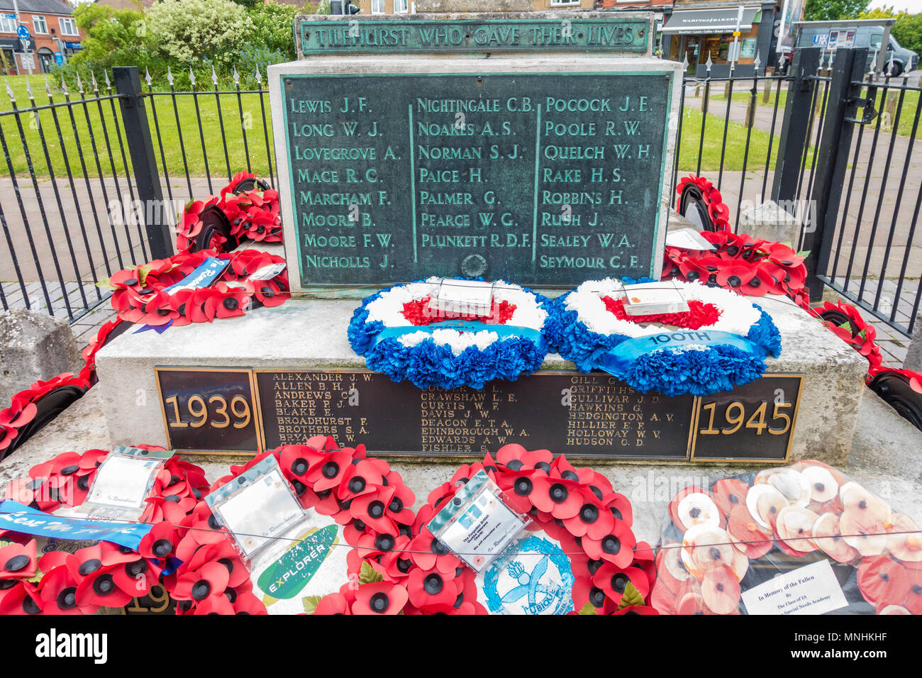War Memorial at The Triangle to remember war heroes in Tilehurst ...