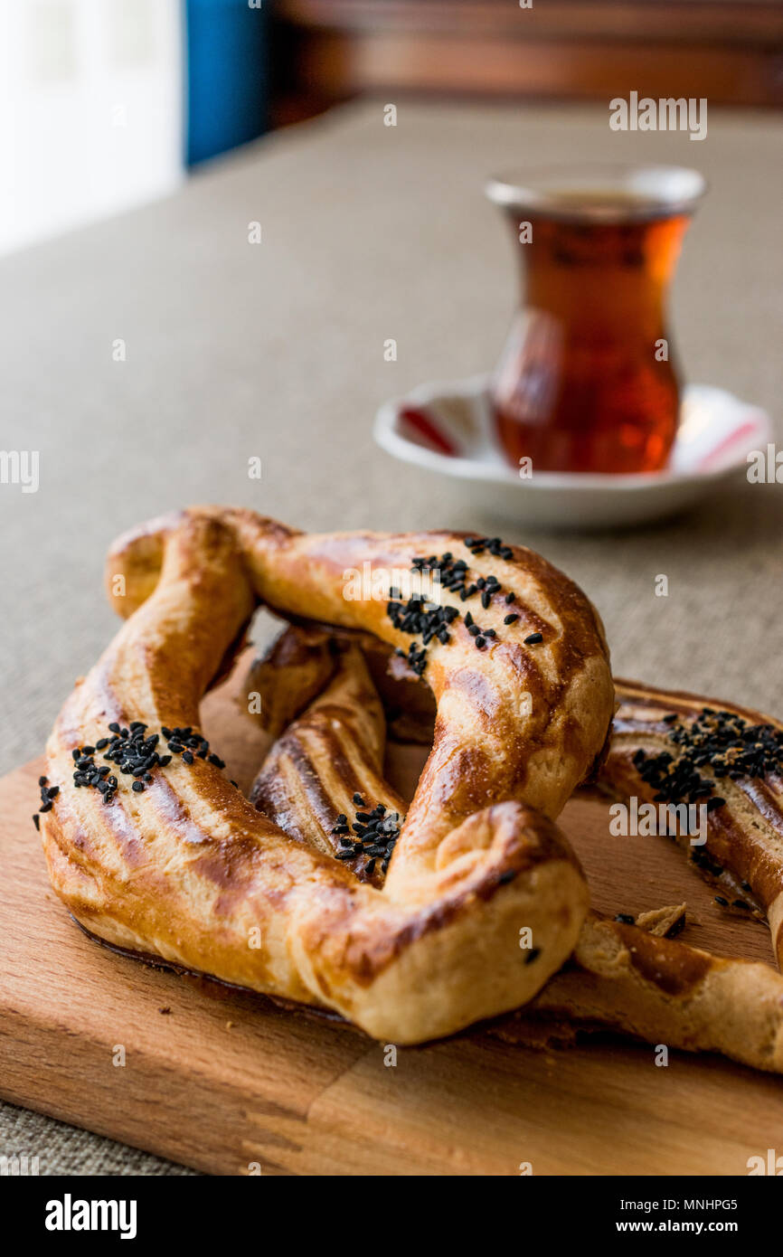 Turkish Salty Pastry Catal with tea. Turkish Cookie Stock Photo - Alamy