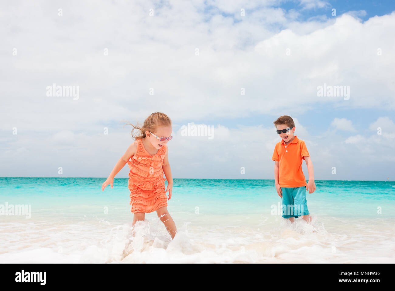Tropical shallow hi-res stock photography and images - Alamy