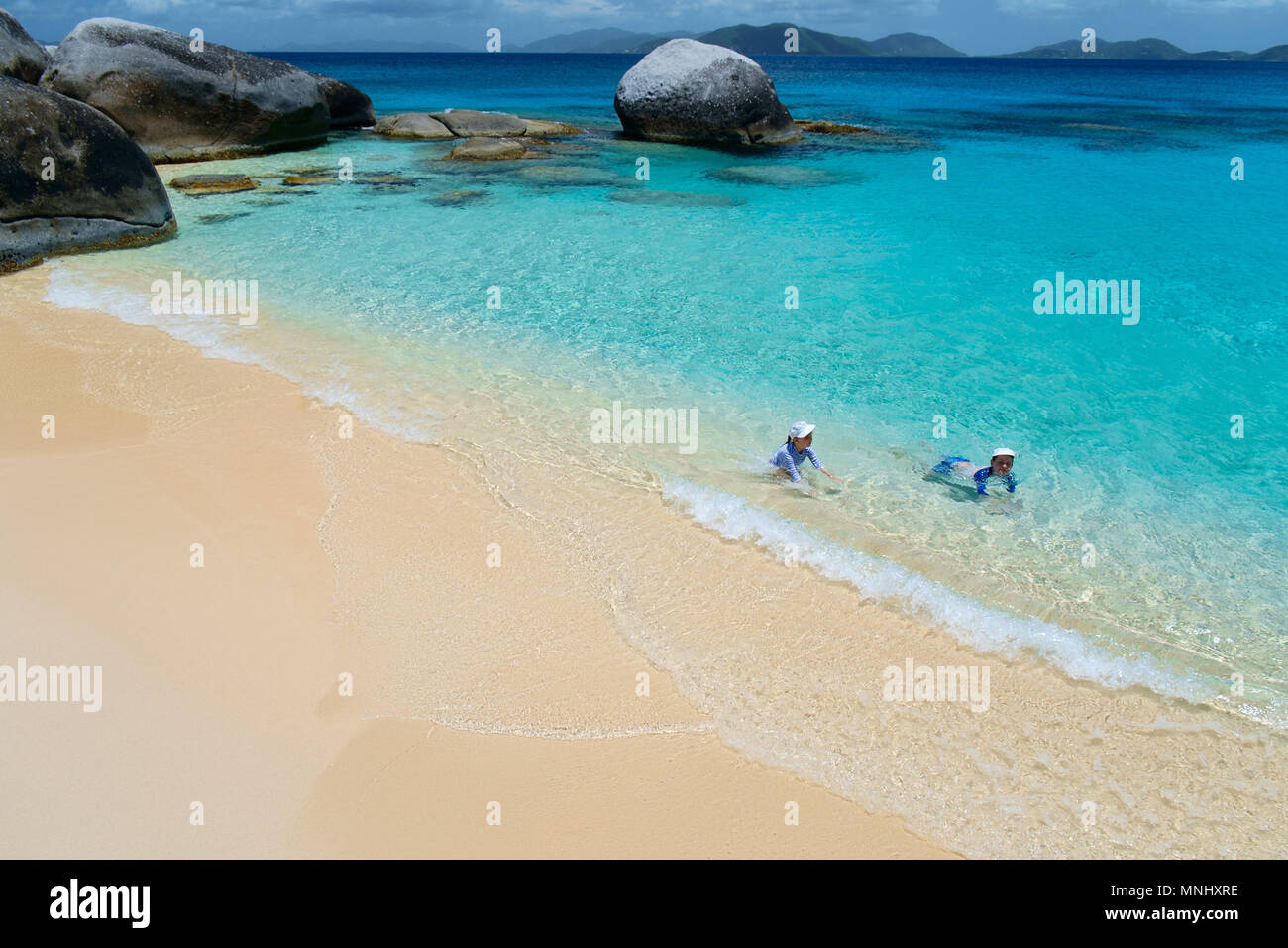 Plashing hi-res stock photography and images - Alamy