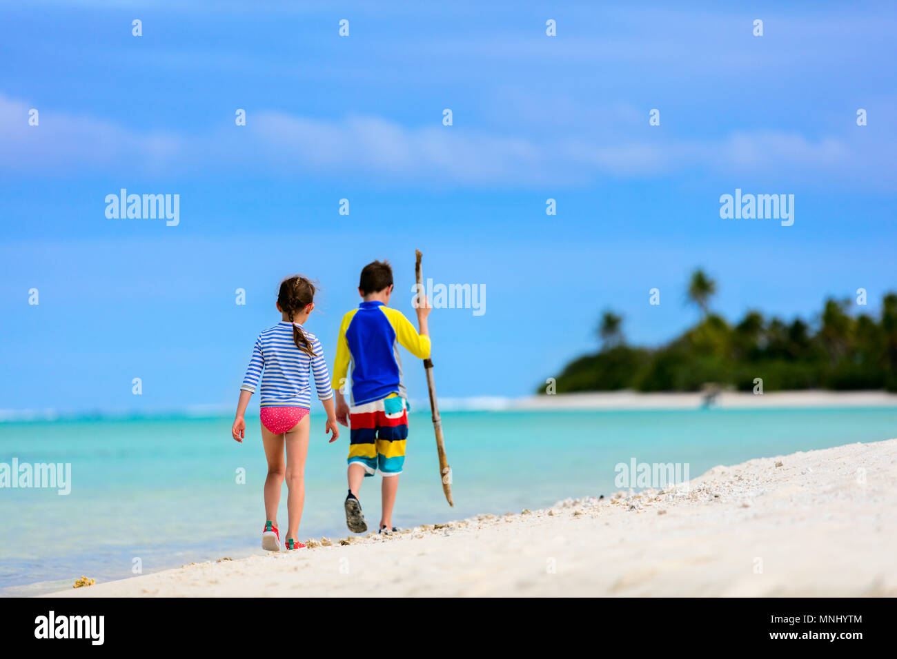 Kids sun protection hi-res stock photography and images - Alamy