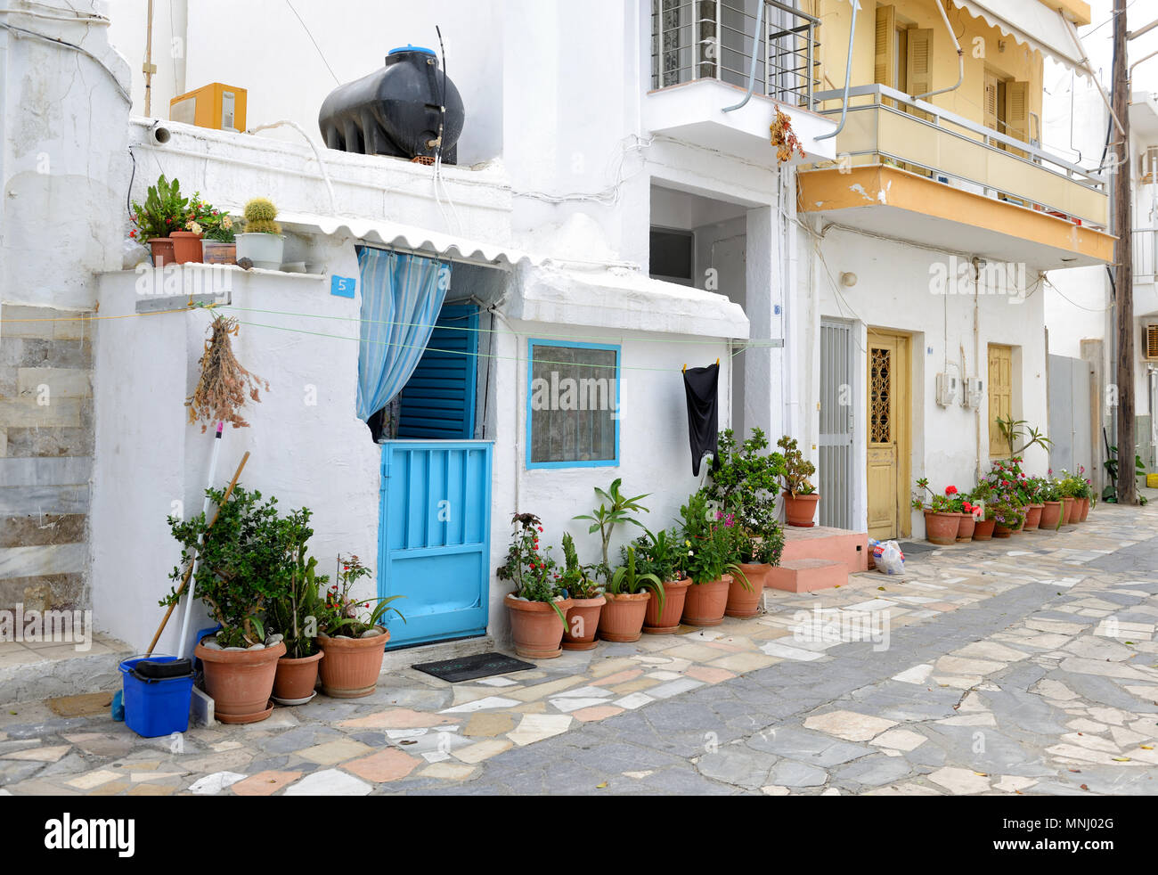 Crete life hi-res stock photography and images - Alamy
