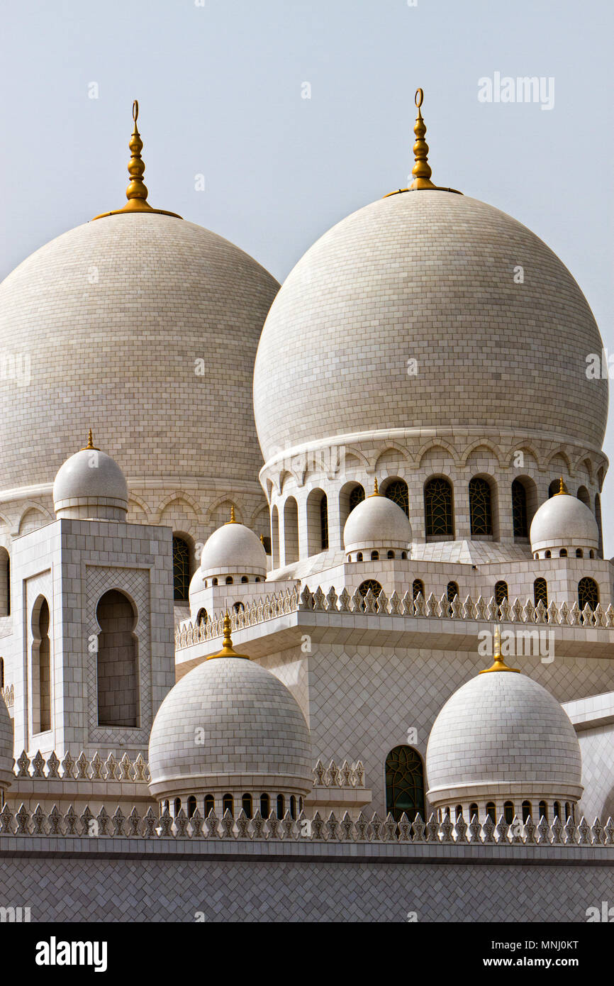 Sheikh Zayed Grand Mosque. Scheich-Zayid-Moschee. Abu Dhabi Stock Photo ...