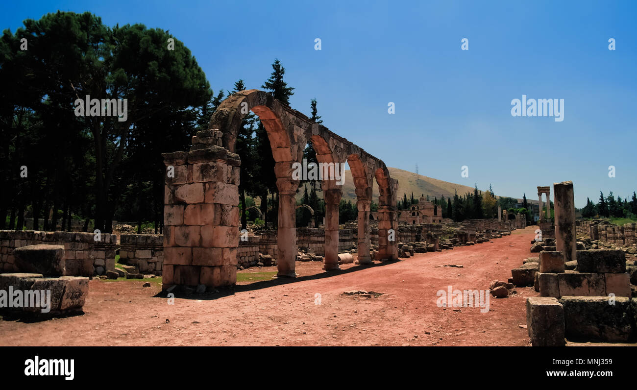 Lebanon anjar ruins column hi-res stock photography and images - Alamy