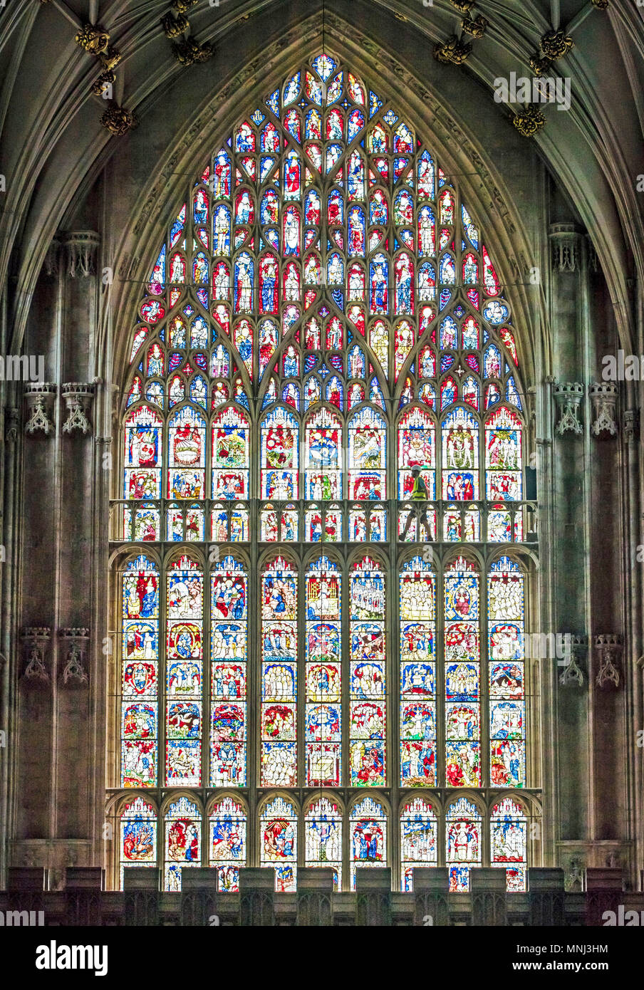 York minster great east window hi-res stock photography and images - Alamy