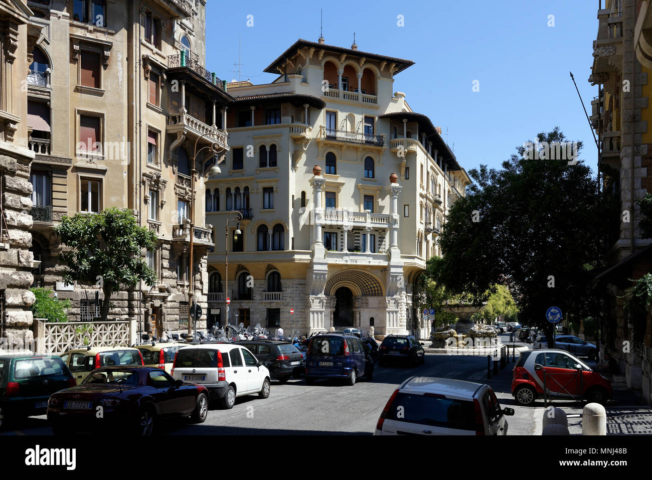 Piazza Mincio, with the Fontana delle Rane and a building with an ...