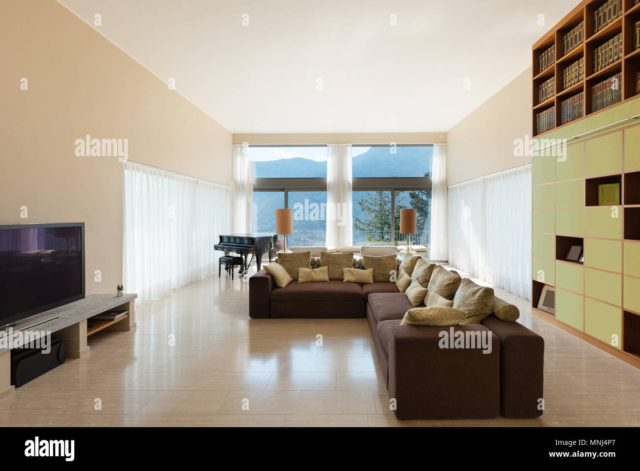 Divan furniture hi-res stock photography and images - Alamy