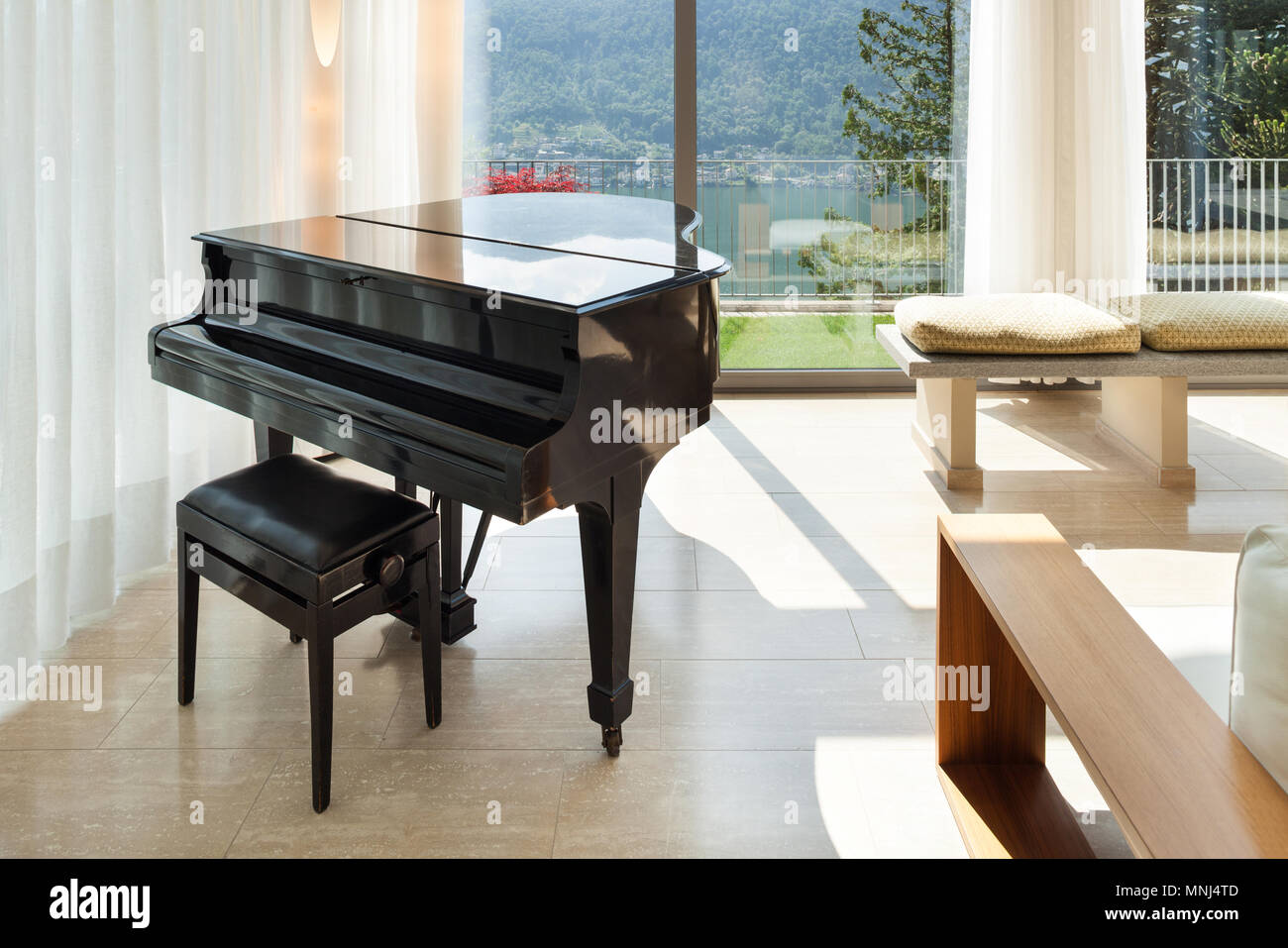 Instrument interior hi-res stock photography and images - Alamy