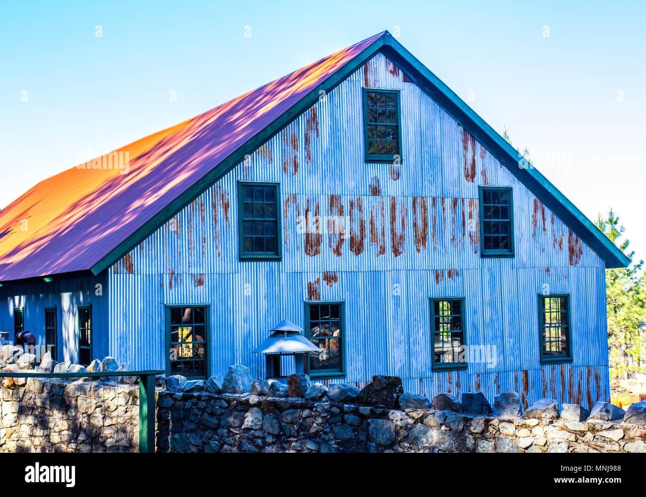 Rusty Corrugated Tin Roof High Resolution Stock Photography and Images ...