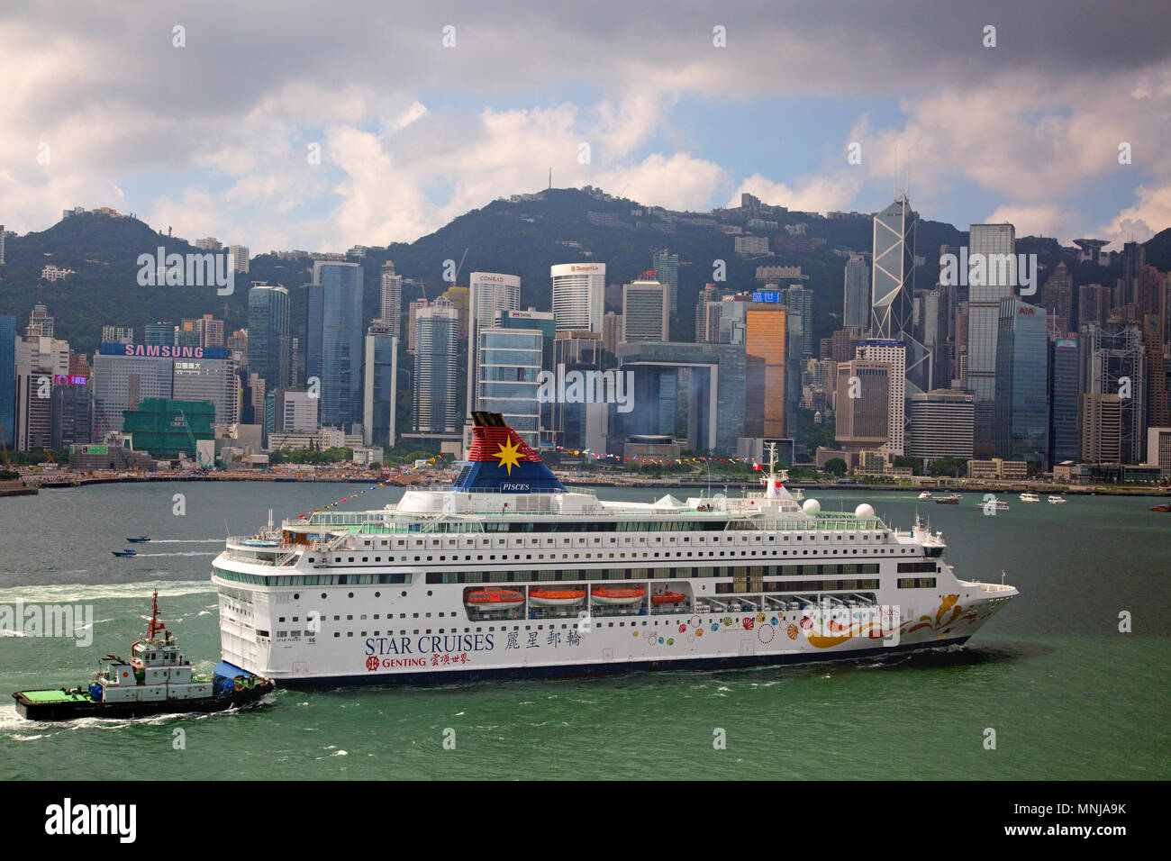 HONG KONG - OCTOBER 2: Victoria harbor on October 2, 2017 in Hong Kong ...