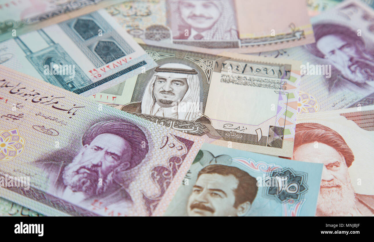 Variety of Middle East banknotes Stock Photo - Alamy