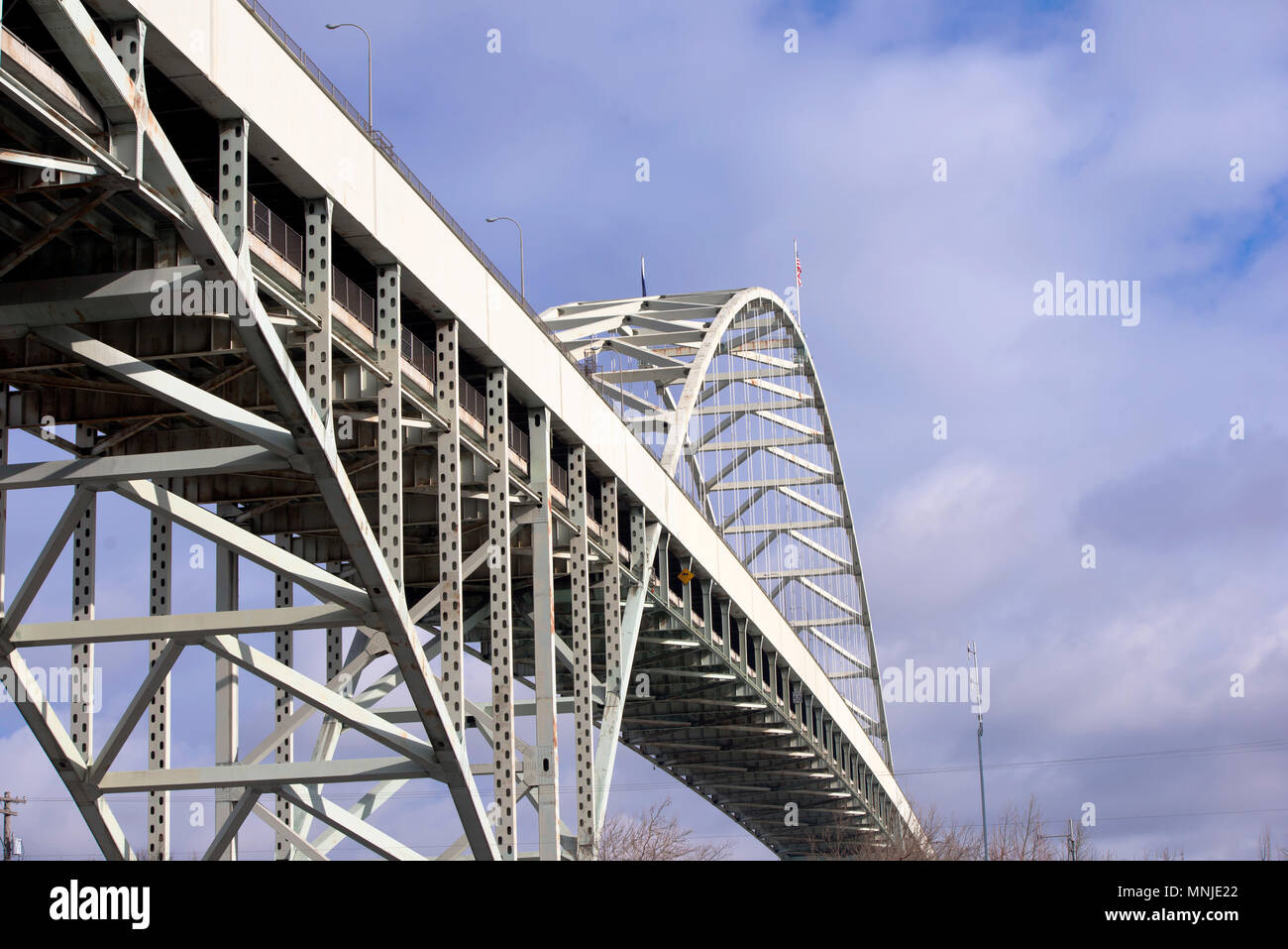 Long famous biggest in America arched openwork two level transportation ...