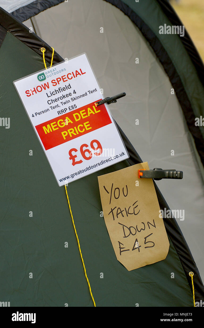 Cost reduction hi-res stock photography and images - Alamy