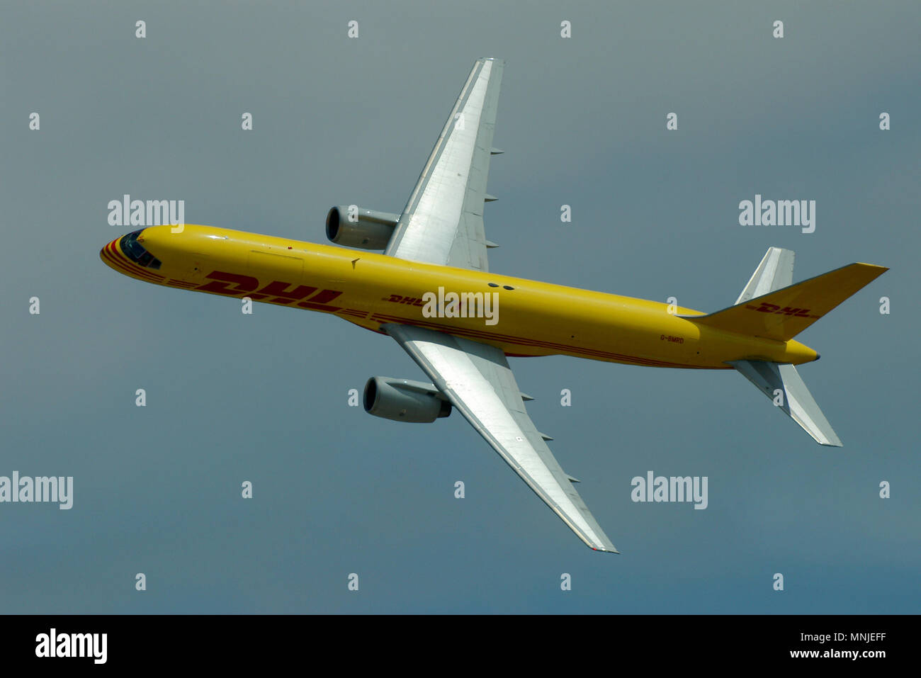 Dhl boeing 757 cargo aircraft hi-res stock photography and images - Alamy