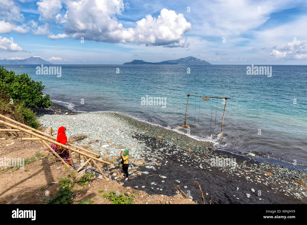 Flores indonesia ende beach hi-res stock photography and images - Alamy
