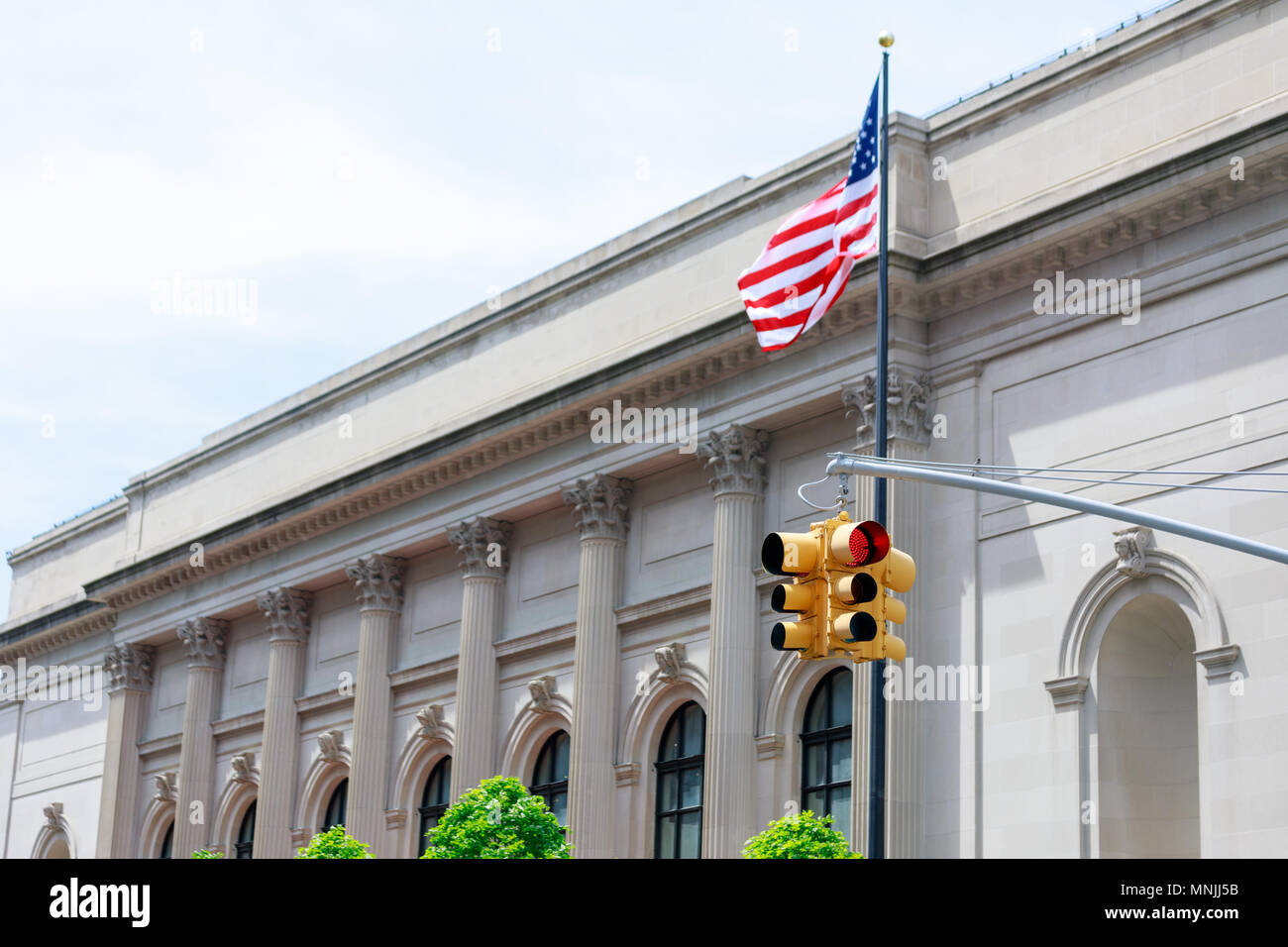 New York yellow traffic light at Museum mile Stock Photo - Alamy