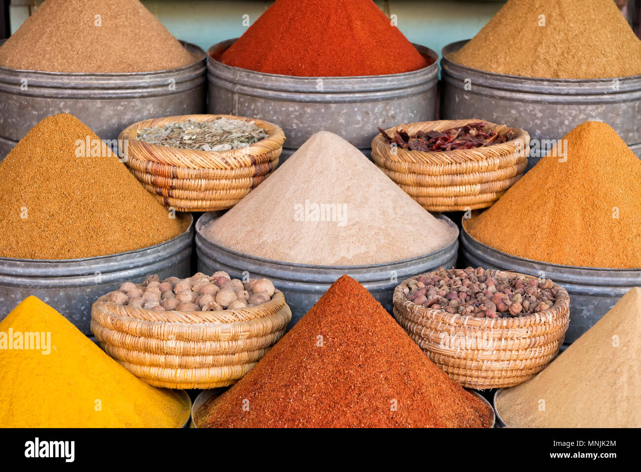 Moroccan baskets hi-res stock photography and images - Alamy