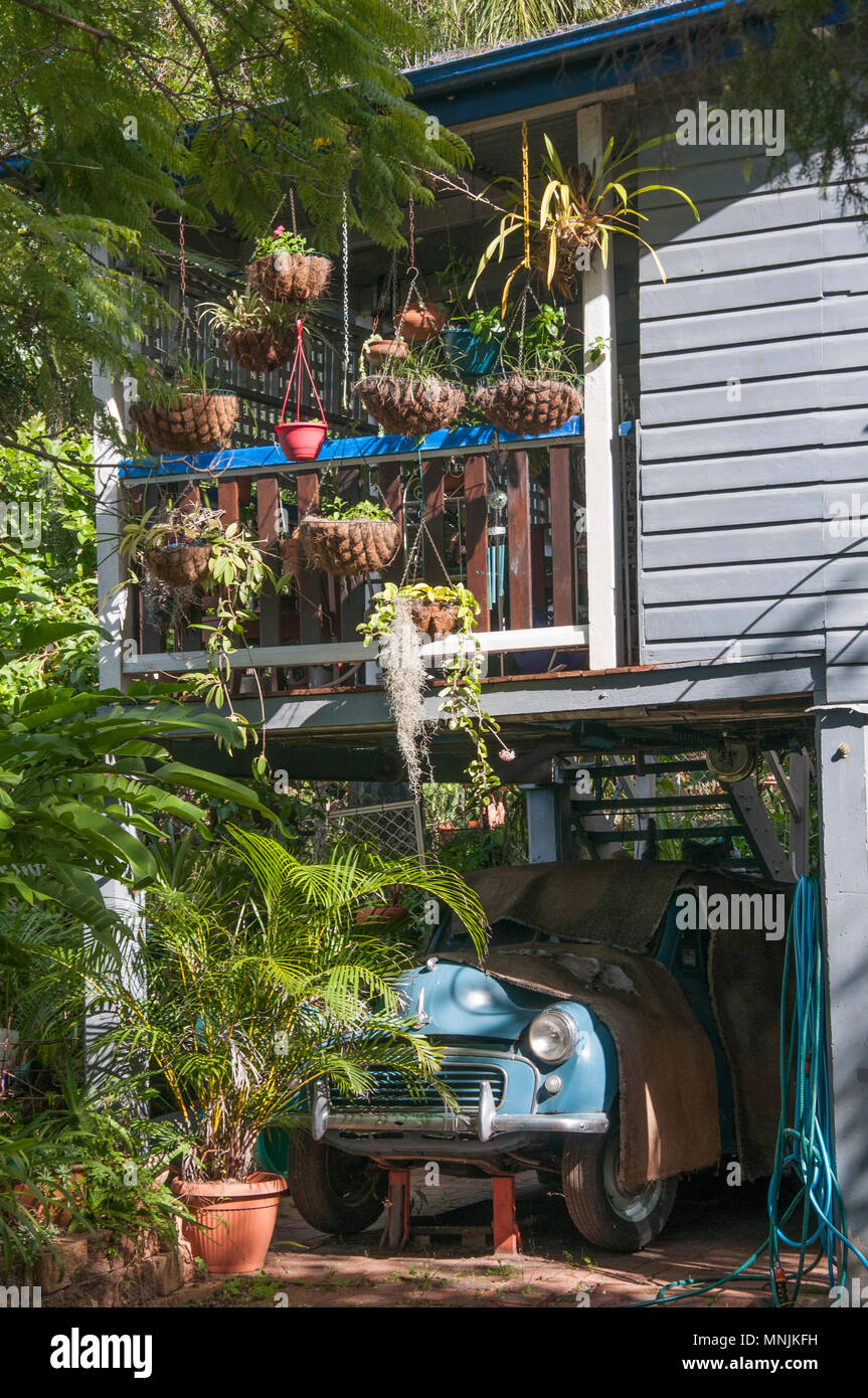 Clutter hi-res stock photography and images - Alamy