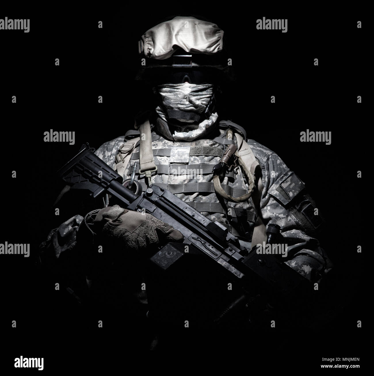 Infantry machine gun hi-res stock photography and images - Alamy