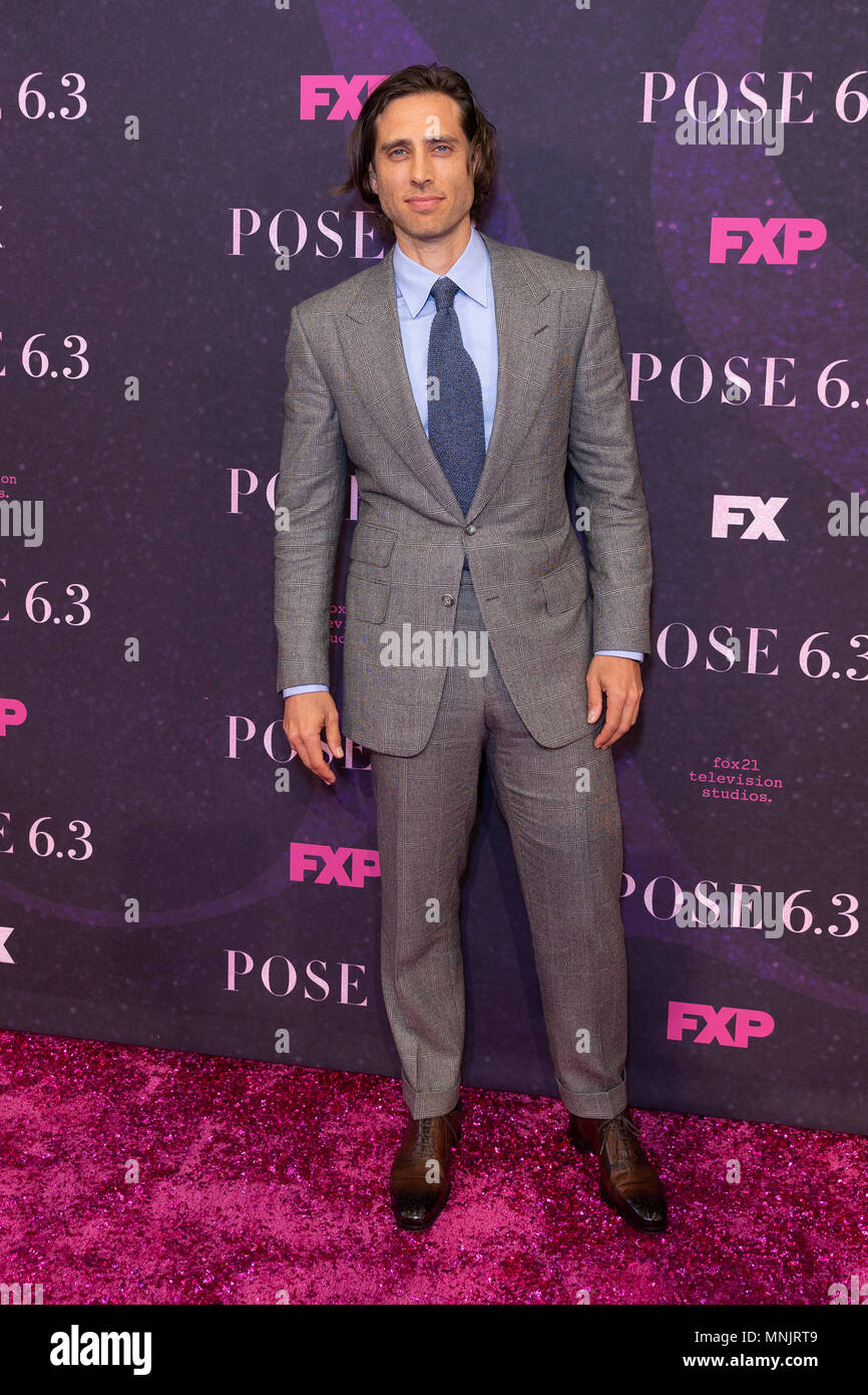 Brad falchuk hi-res stock photography and images - Alamy