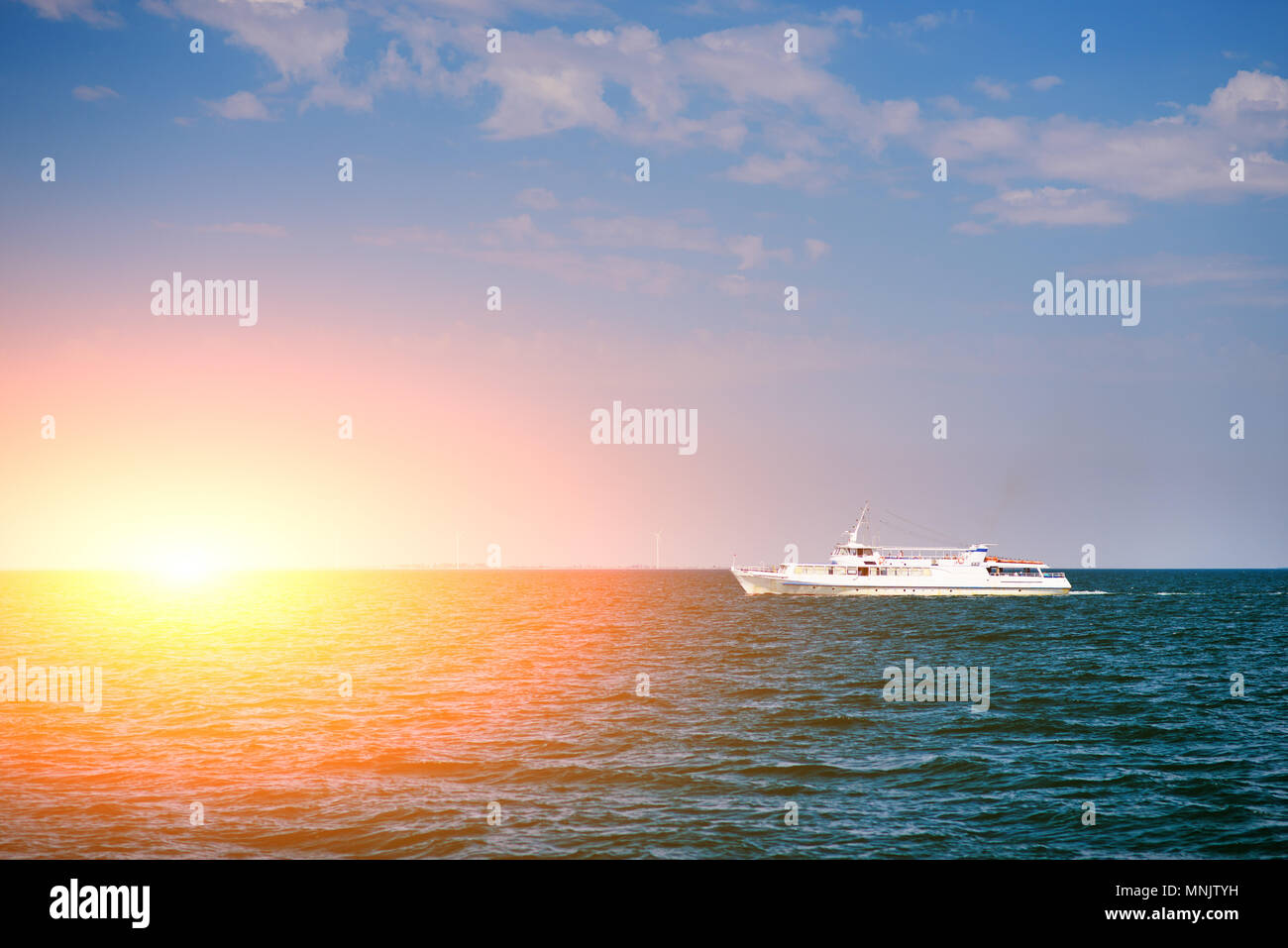aerial top view yacht sailing in sea Stock Photo - Alamy