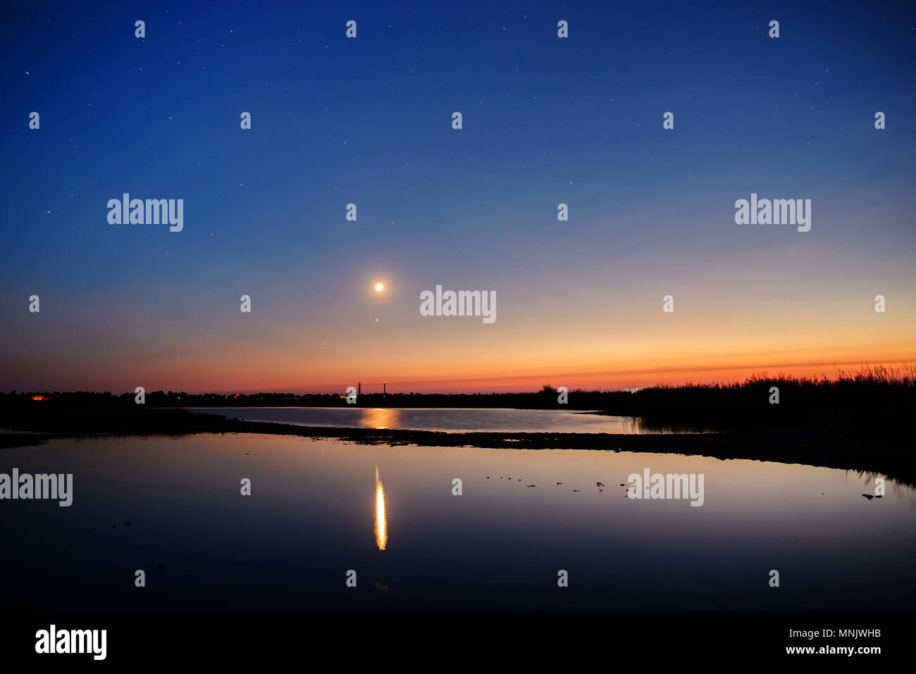 Moon over sea design hi-res stock photography and images - Alamy