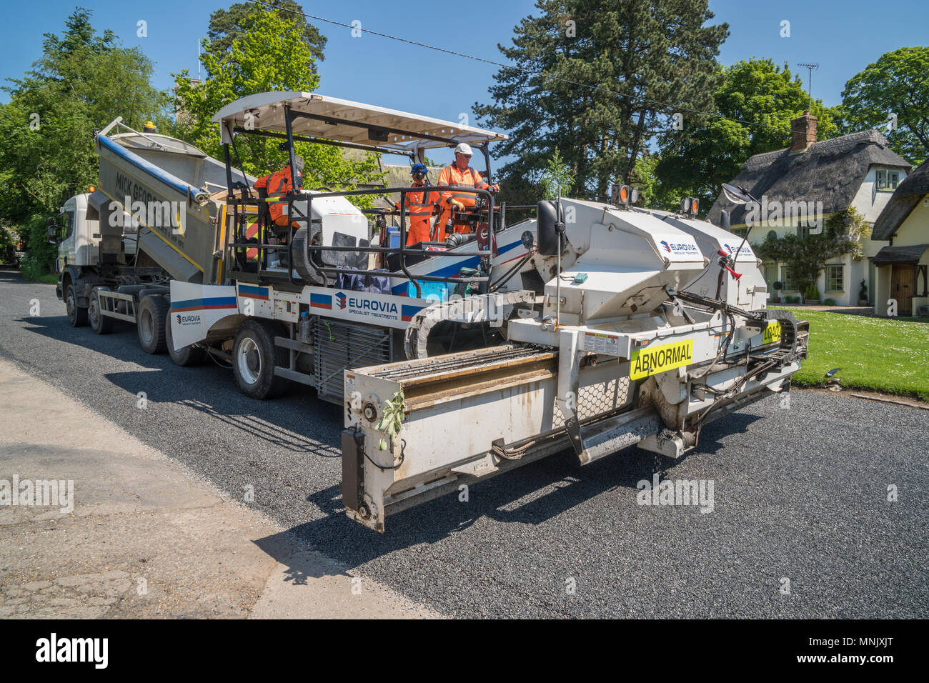 Resurfacing vehicle hi-res stock photography and images - Alamy