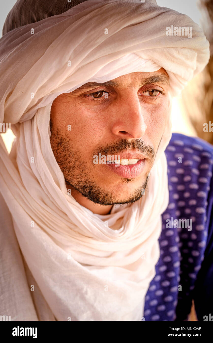 Portrait of a Berber man in the Sahara desert, southern Morocco, North ...