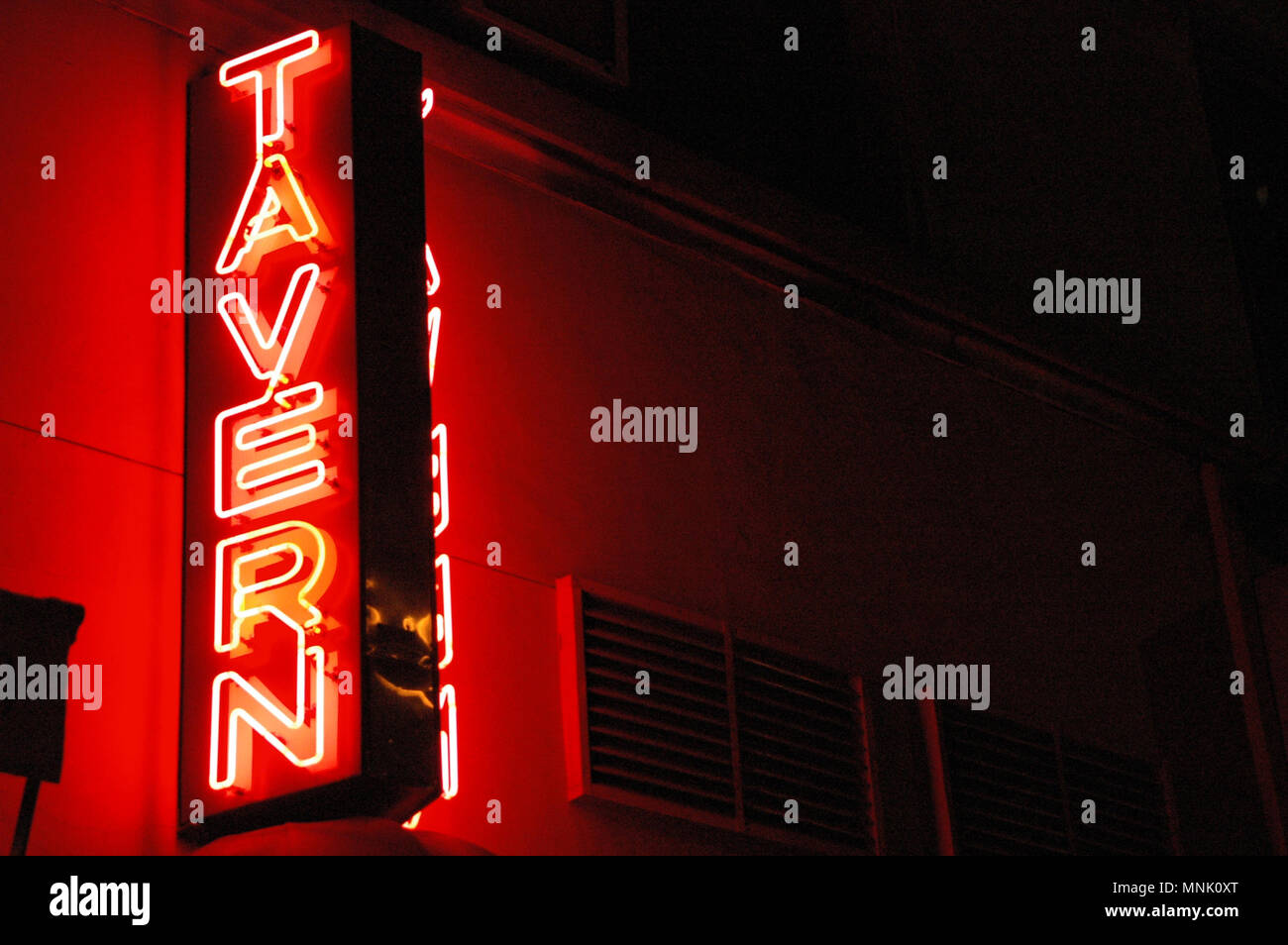 Vintage tavern hi-res stock photography and images - Alamy