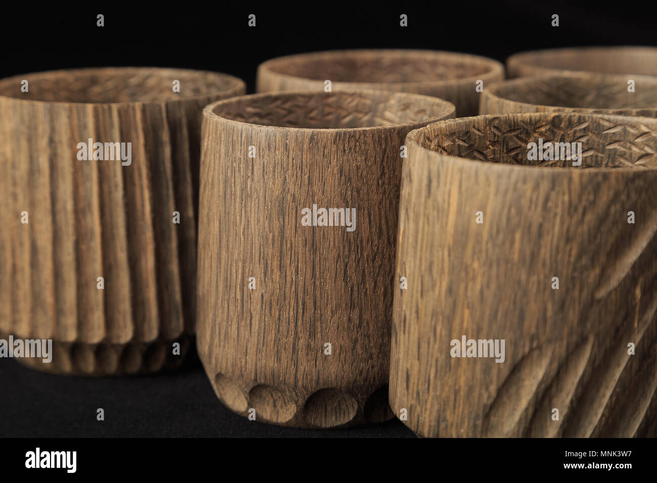 Many cups of wood, wooden background texture of a tree Stock Photo - Alamy