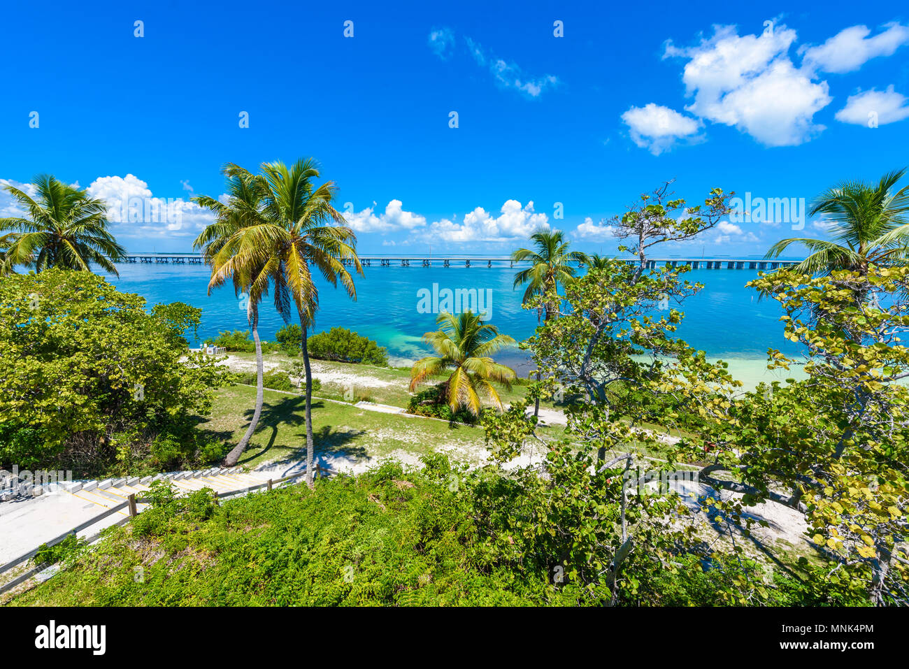Bahia Honda State Park - Calusa Beach, Florida Keys - tropical coast ...