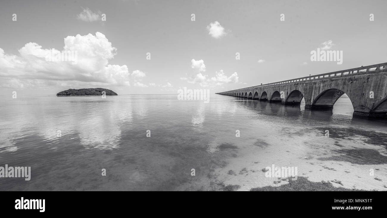 Long Bridge at Florida Key's - Historic Overseas Highway And 7 Mile ...