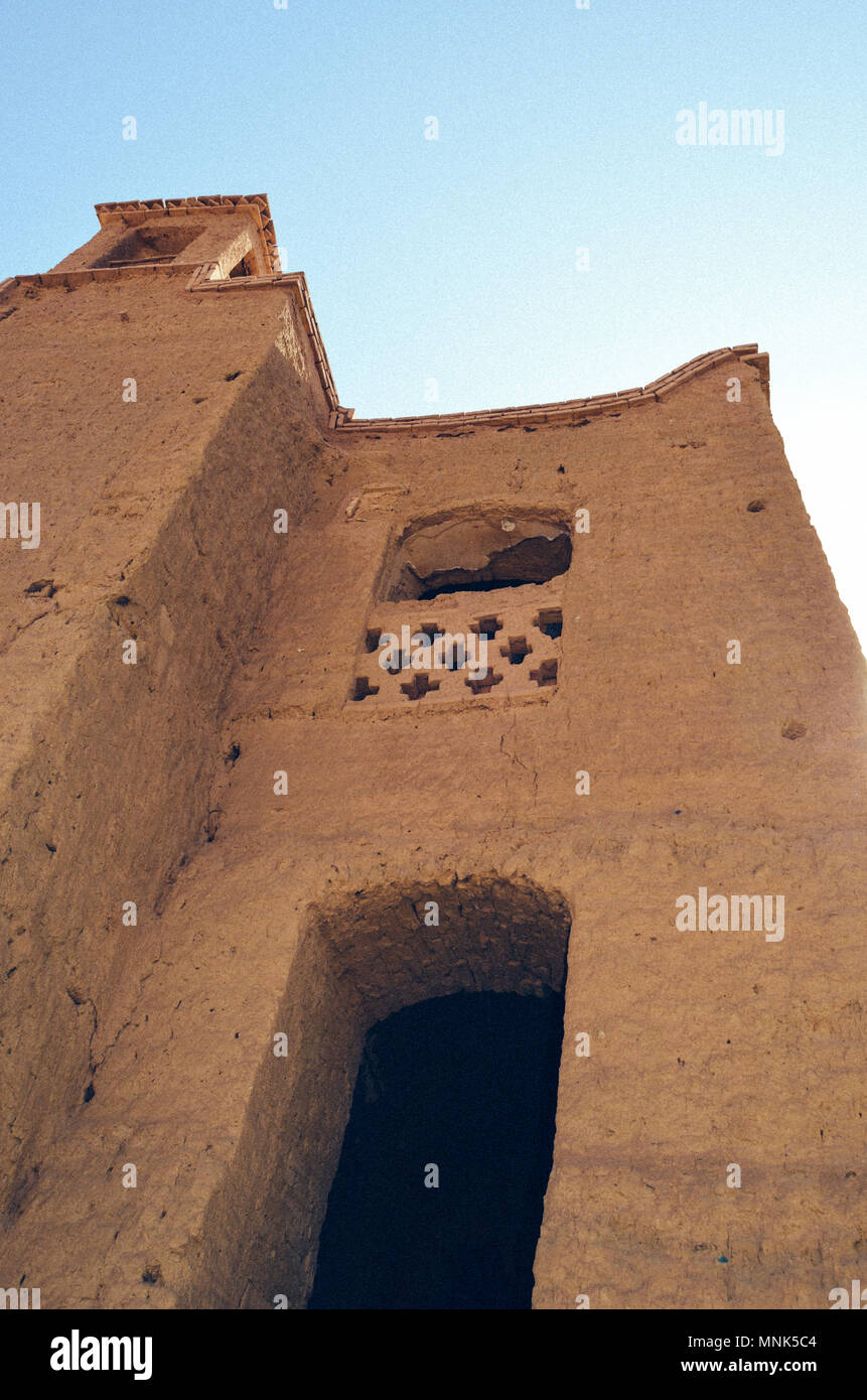 Yazd iran mud brick hi-res stock photography and images - Alamy