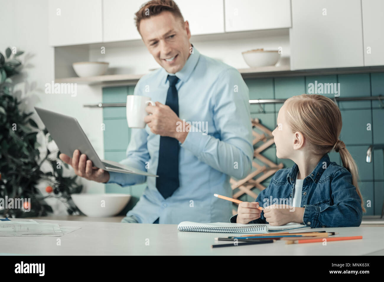 Workplace routine hi-res stock photography and images - Alamy