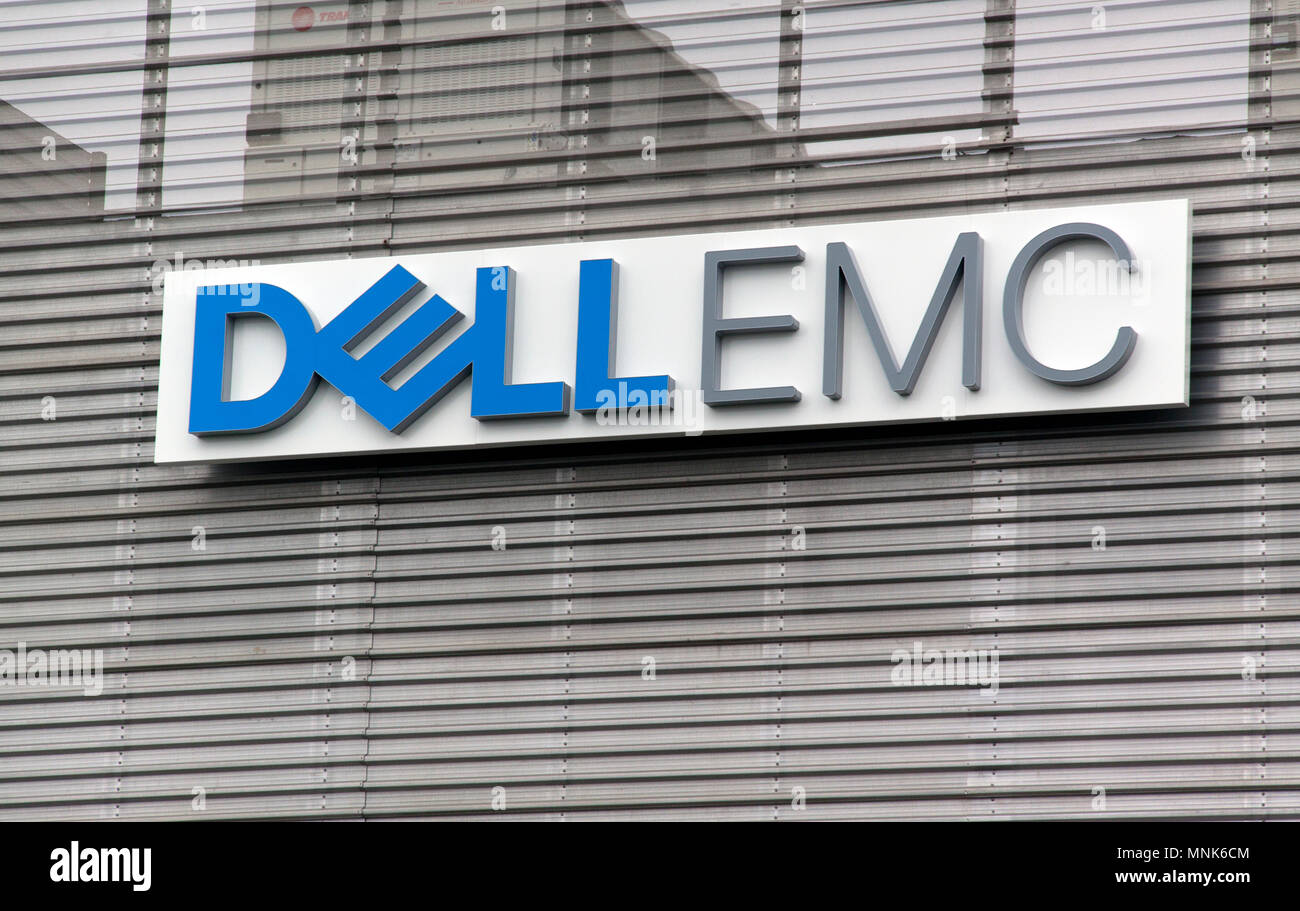 Dell emc hi-res stock photography and images - Alamy
