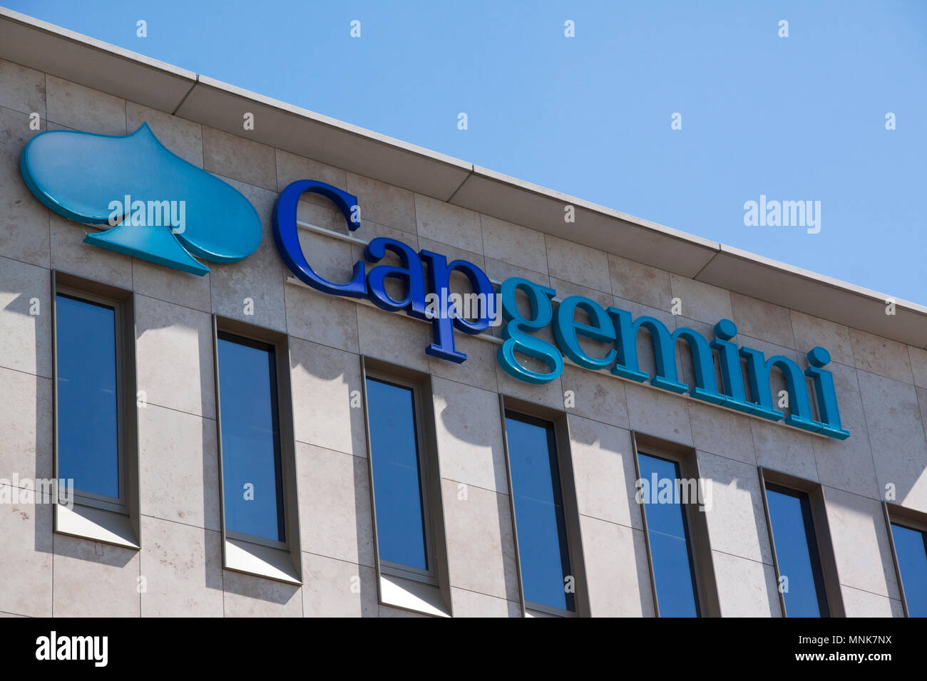 Capgemini hi-res stock photography and images - Alamy