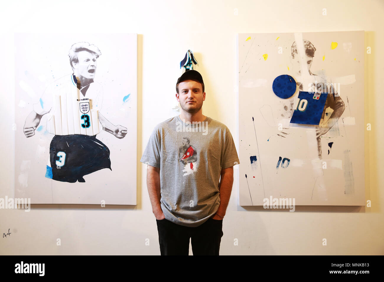 Artist Gabe Cuthbert during the Art of Football World In Colour ...