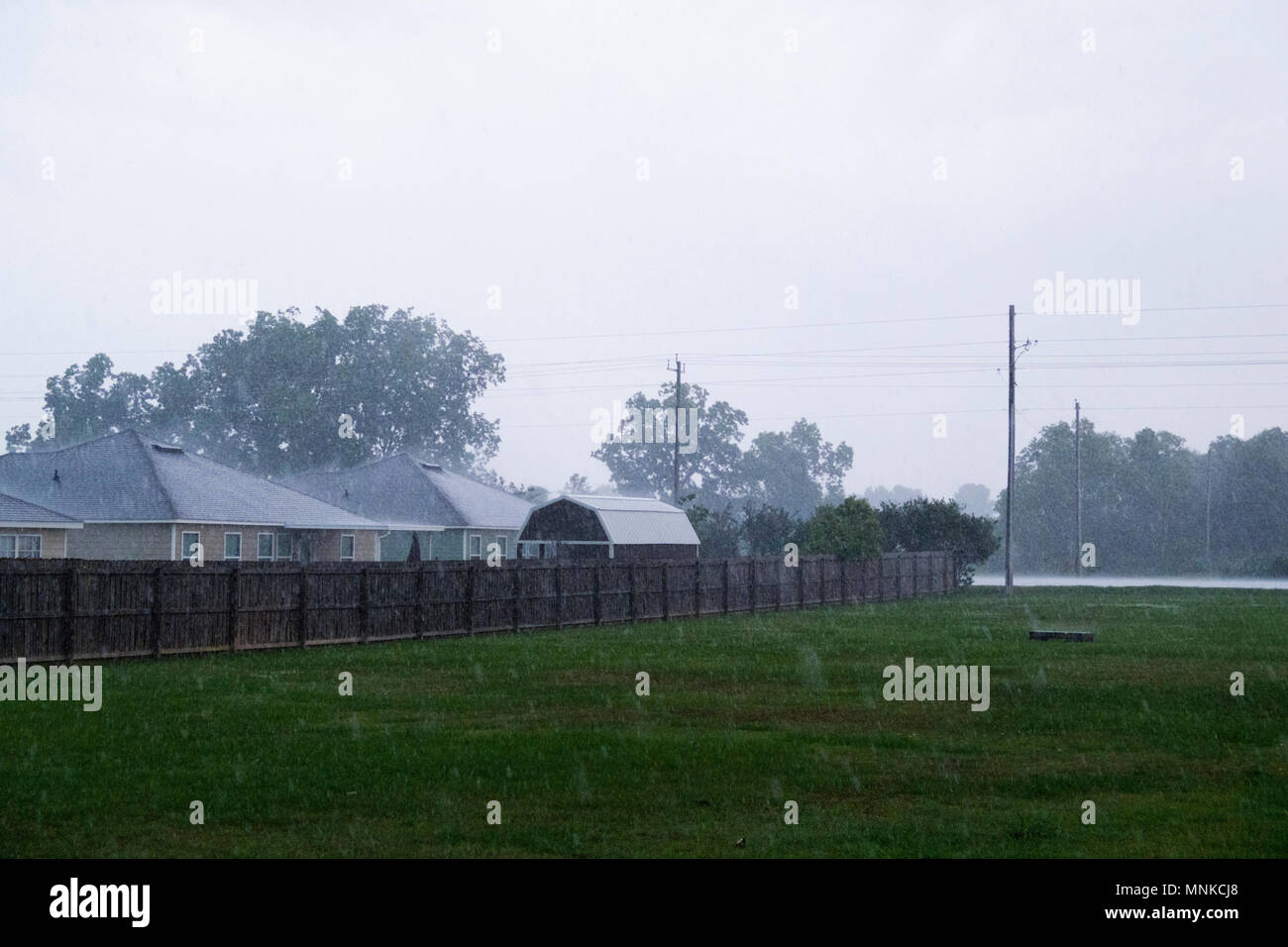 Rain heavy downpour horizontal hi-res stock photography and images - Alamy