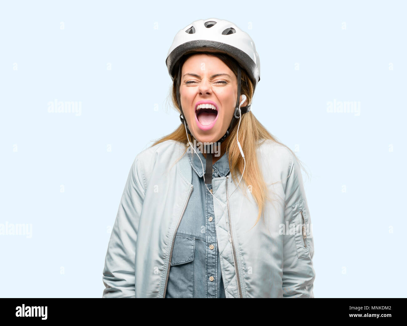 Cyclist shouting hi-res stock photography and images - Alamy
