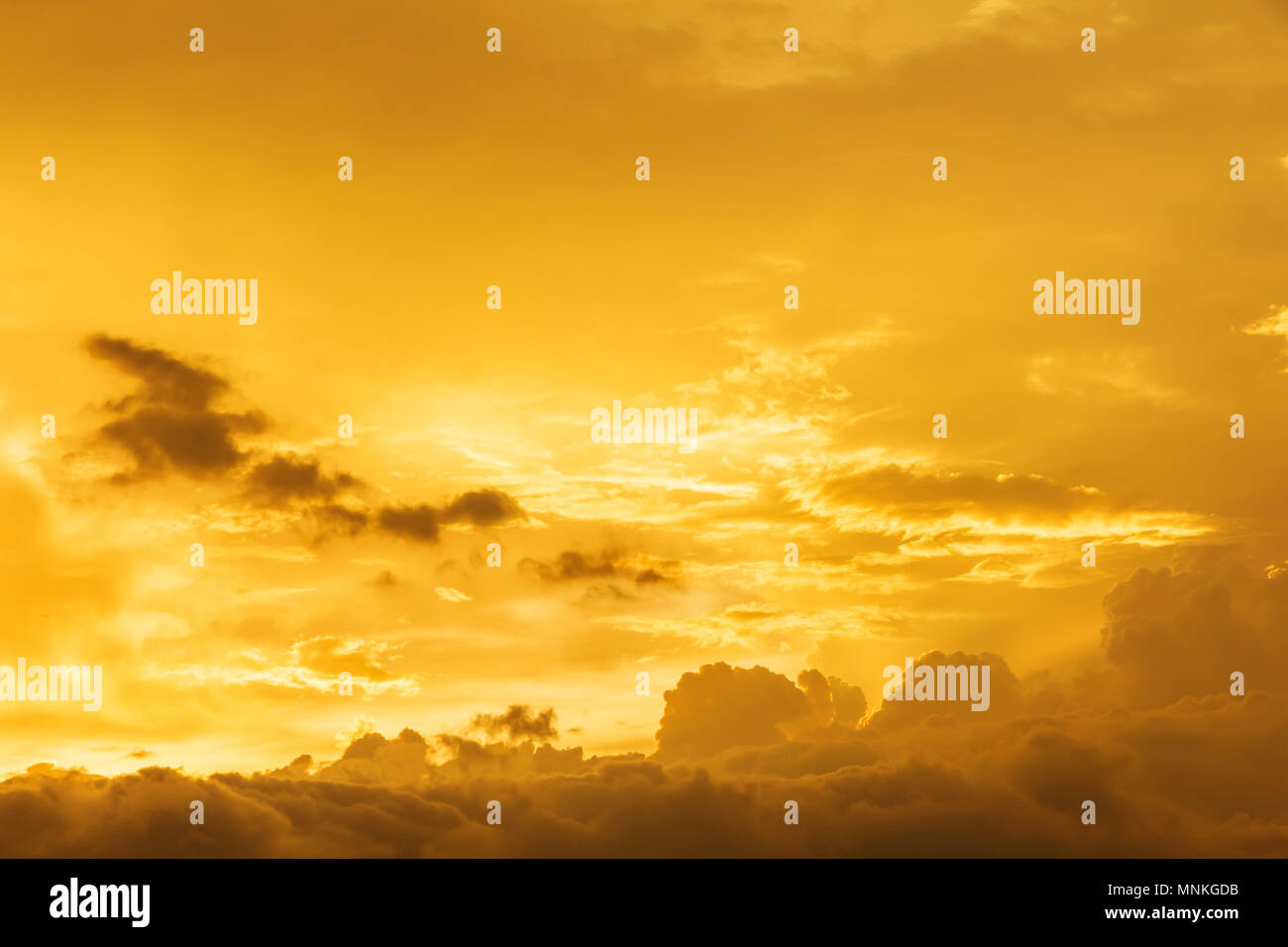 Yellow Clouds During Storm Derecho Turns Skies Green ABC News