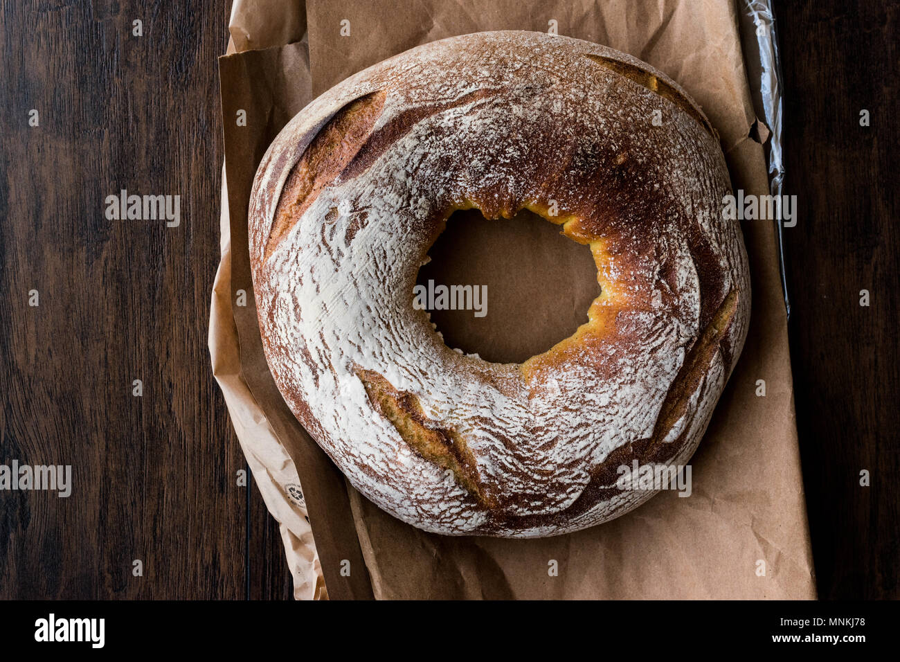 Tandir naan hi-res stock photography and images - Alamy