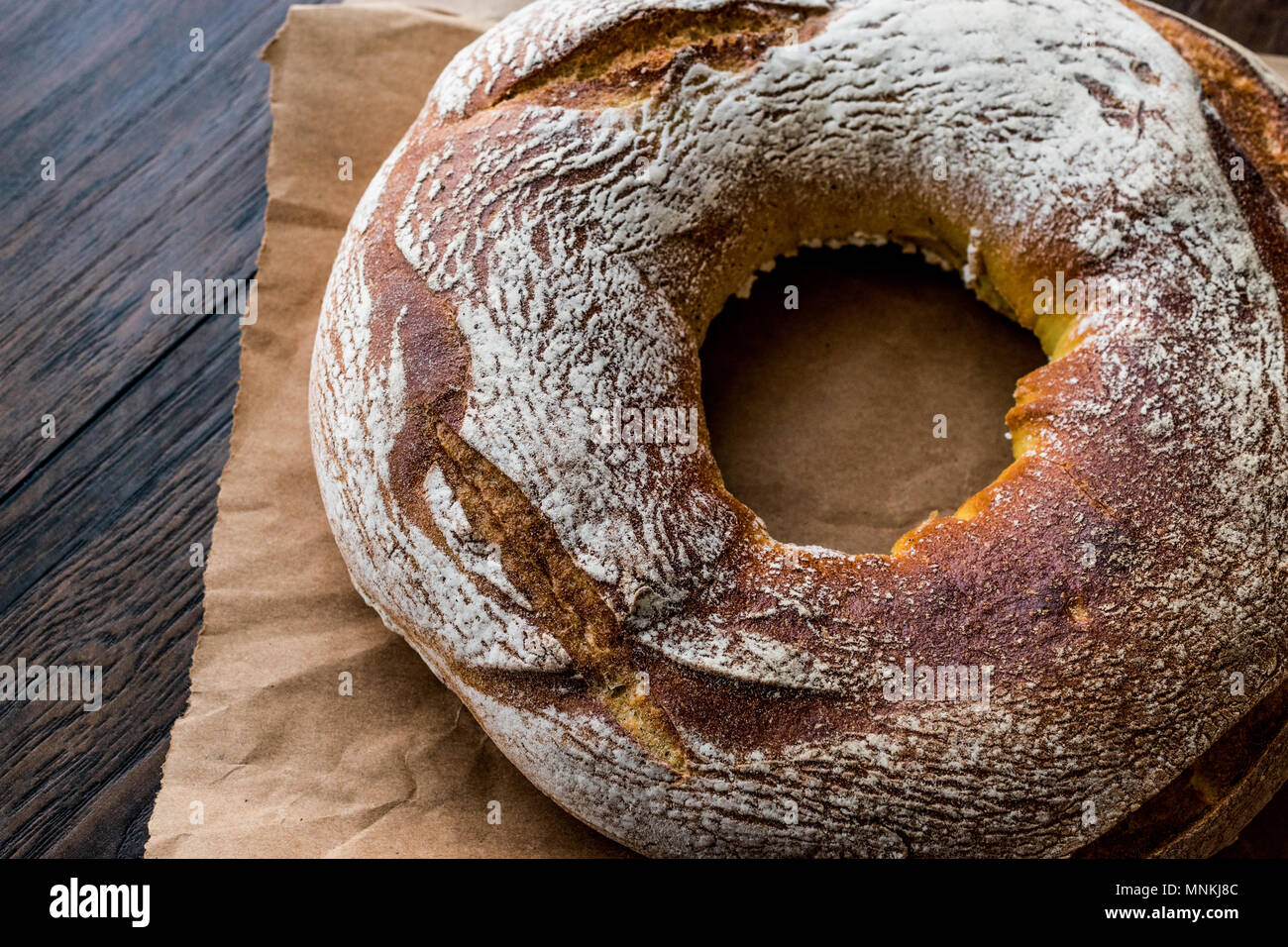 Tandir naan hi-res stock photography and images - Alamy