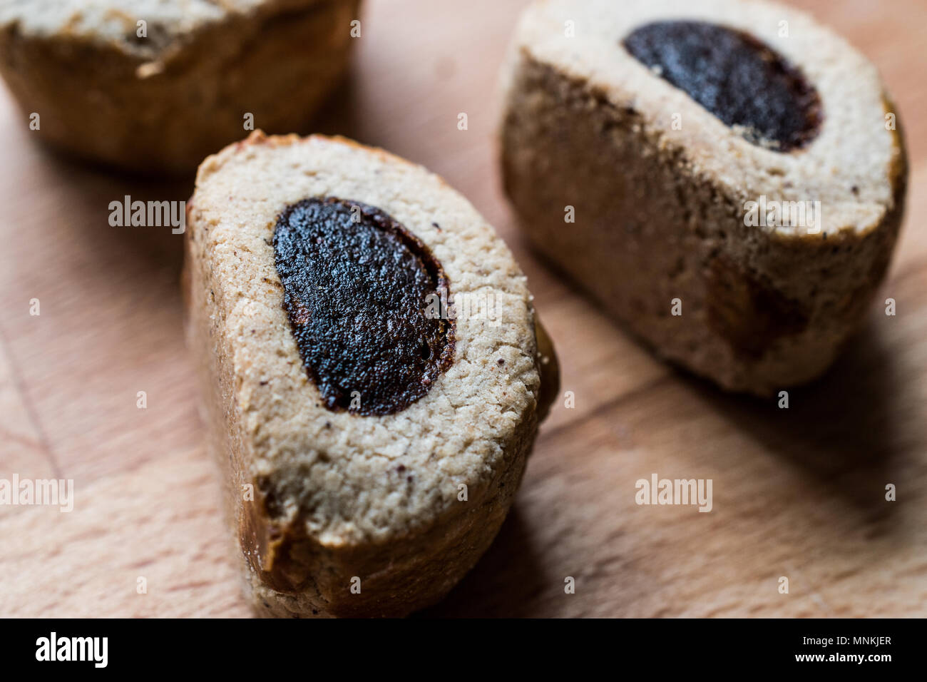 Mardin coregi / kulice with date fruit paste and almond. Traditional ...