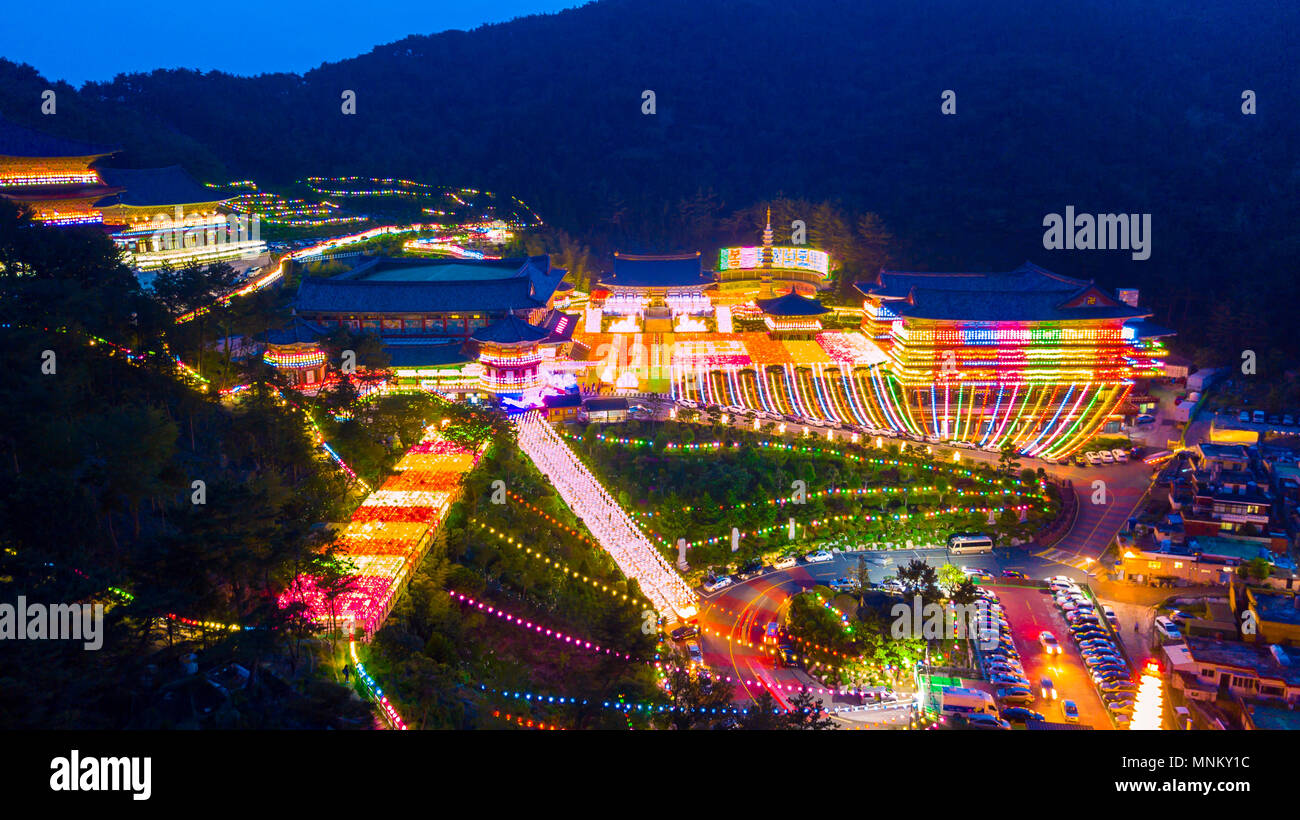 Samgwangsa temple lantern festival hi-res stock photography and images - Alamy