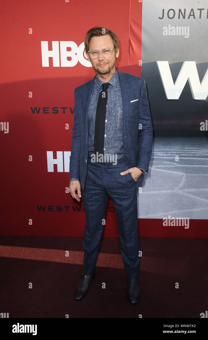 Jimmi simpson westworld hi-res stock photography and images - Alamy