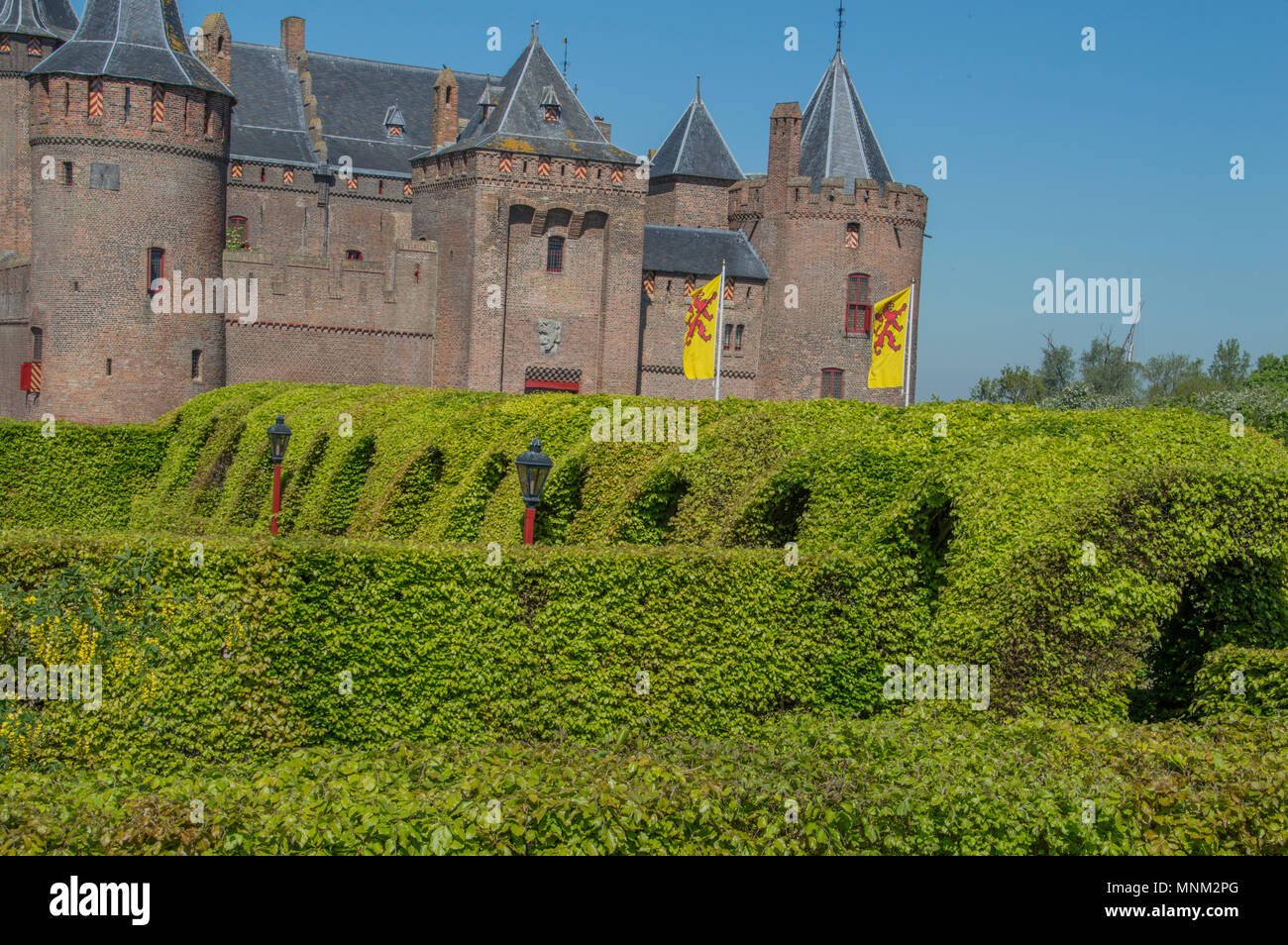 Garden And Muiderslot Castle Muiden The Netherlands Stock Photo - Alamy