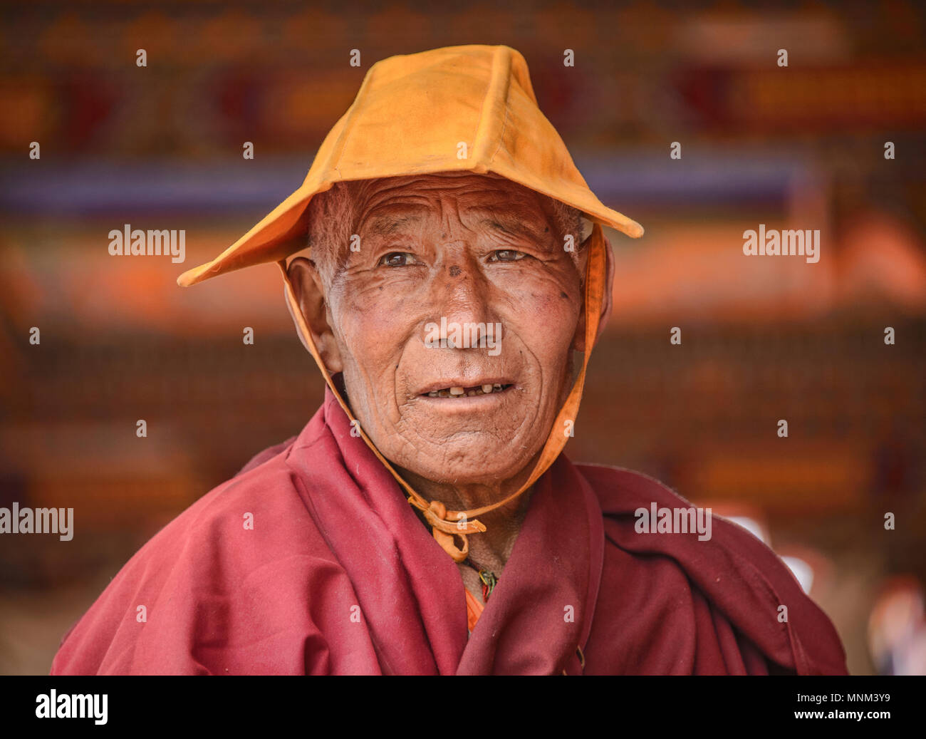 A tibetan monk hi-res stock photography and images - Alamy